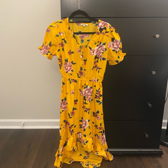 MPH | Dresses | Yellow Floral Maxi Dress | Poshmark